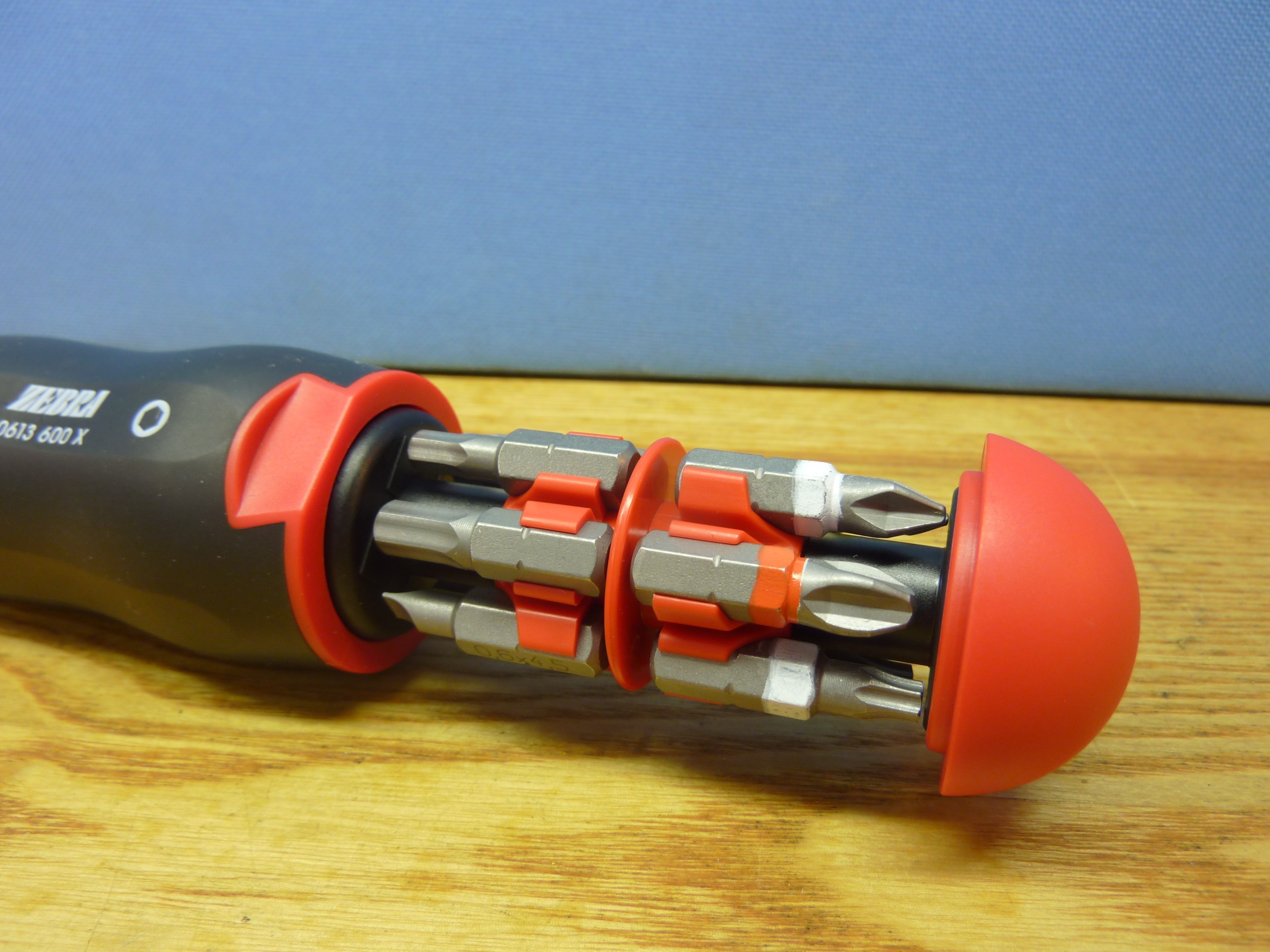 Würth Zebra Magazinschraubendreher Magazin Schraubendreher mit 12 Bits ... Würth Zebra Magazinschraubendreher Magazin Schraubendreher mit 12 Bits ...